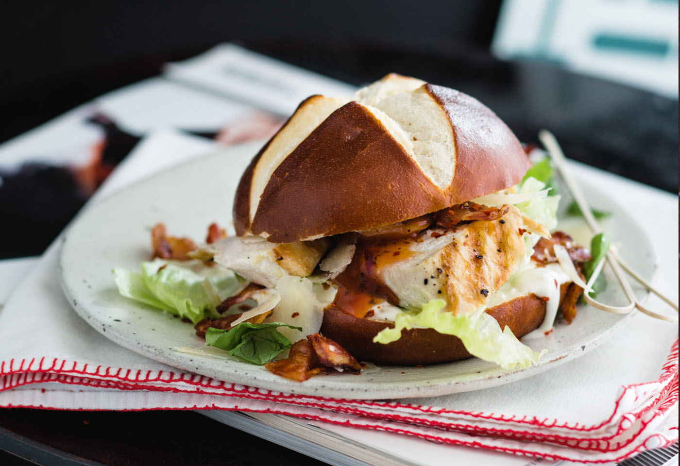 Caesar Salad- Burger | Frisch Gekocht
